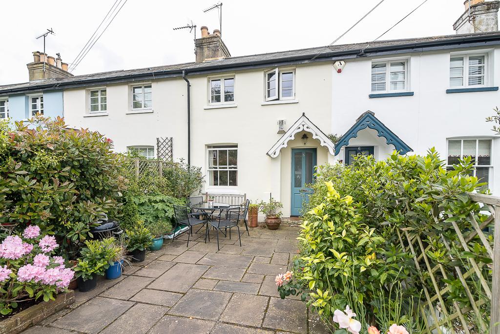 Victoria Cottages 2 bed terraced house - £795,000