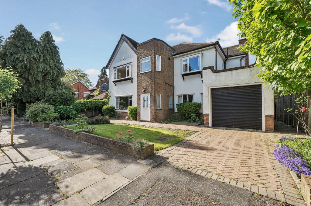 Crosslands Avenue, Ealing Common, W5 5 bed detached house - £1,850,000