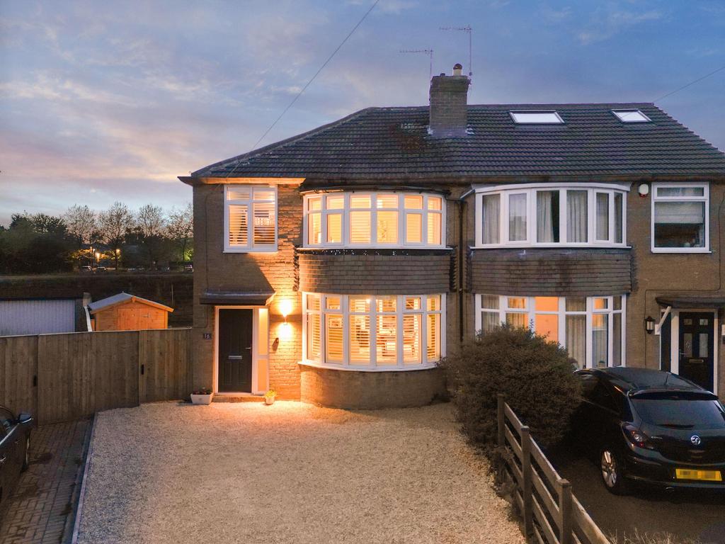 Leeds LS7 3 bed semi-detached house for sale - £400,000