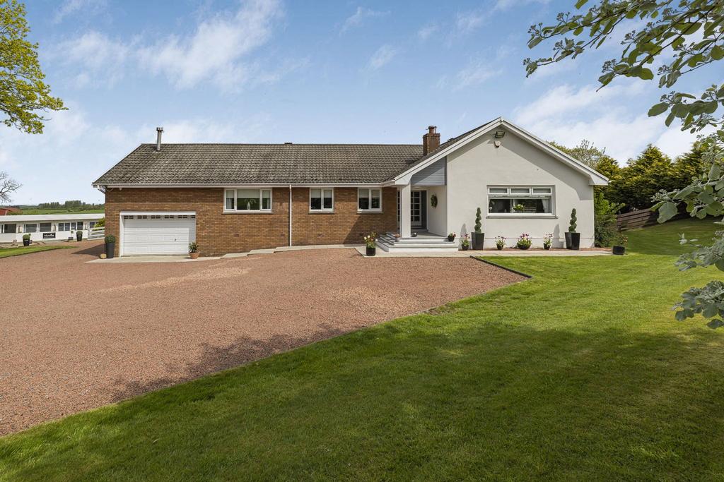 Lesmahagow, Lanark ML11 4 bed detached bungalow for sale - £745,000
