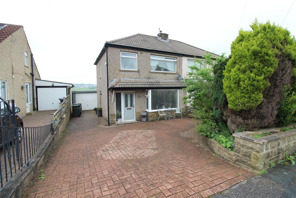 Park View Avenue, Cross Roads... 3 bed semi-detached house - £215,000