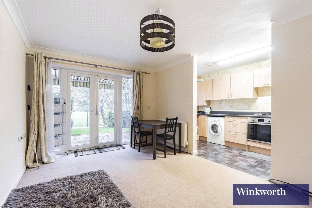 Greenford Road, Harrow, Middlesex, HA1 1 bed apartment - £275,000
