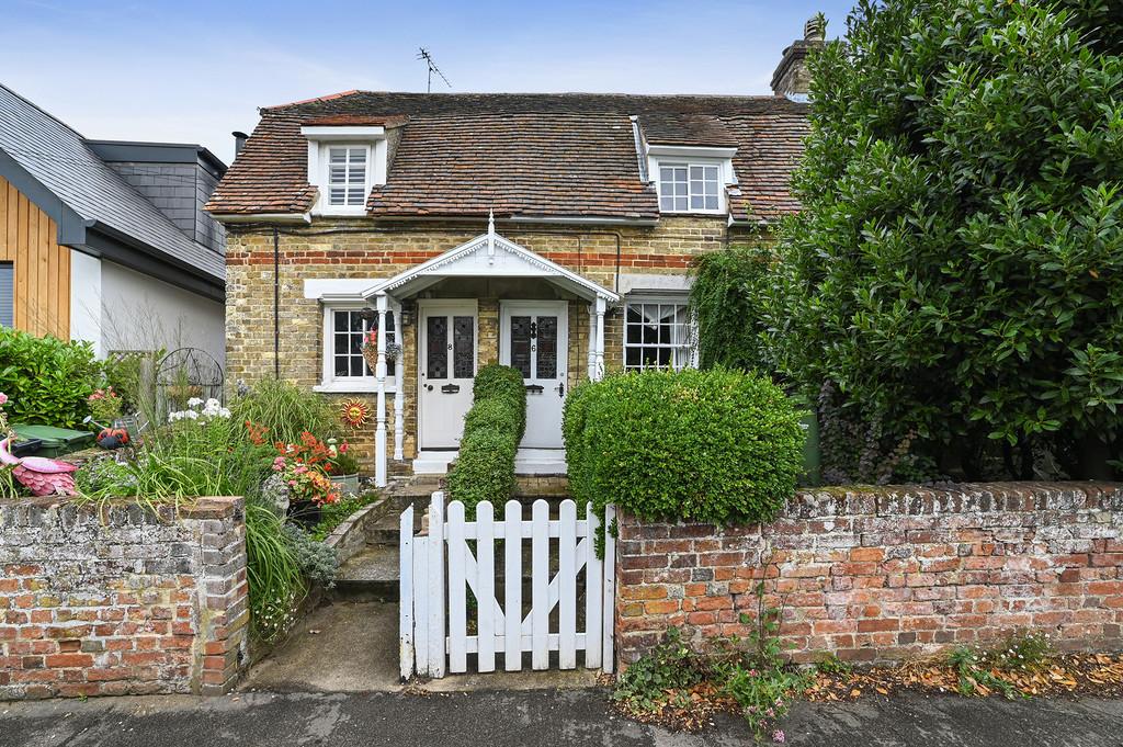 Brook Street, Colchester CO6 2 bed terraced house for sale - £250,000