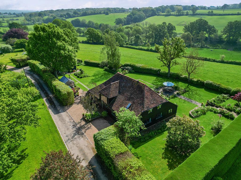 Kingsgate Lane, Wittersham, Kent TN30... 5 bed barn conversion for sale ...