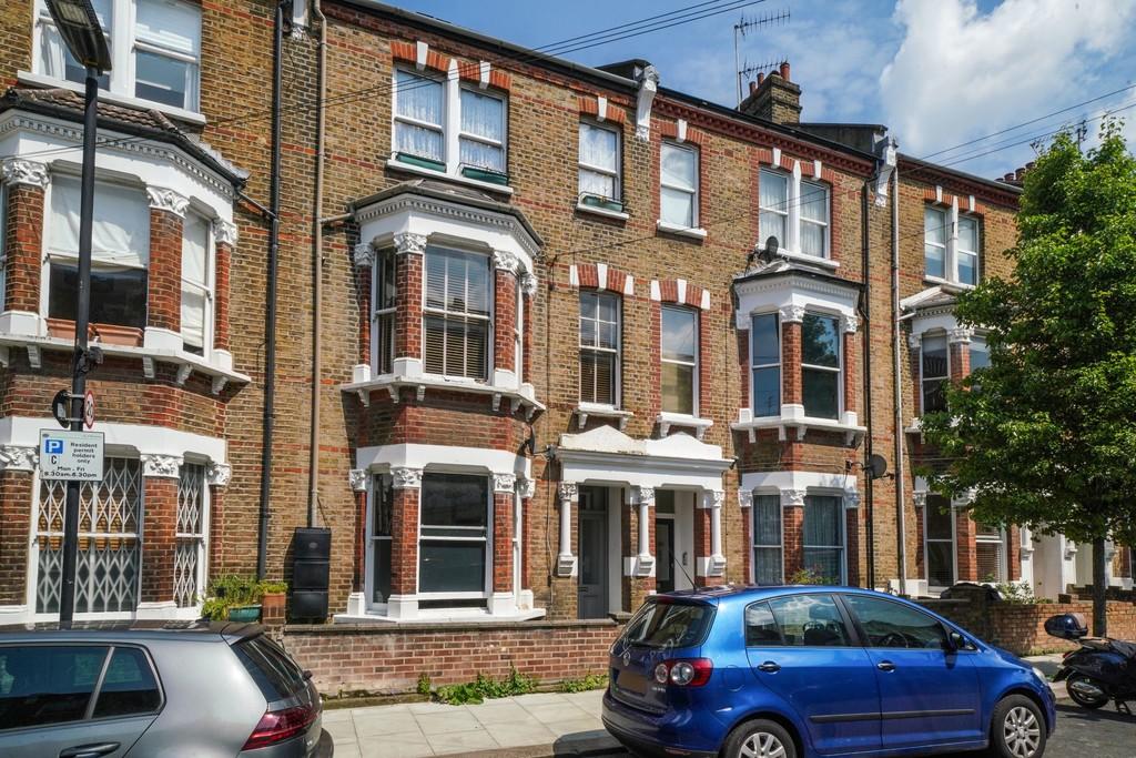 Hormead Road, London 2 bed ground floor flat - £700,000