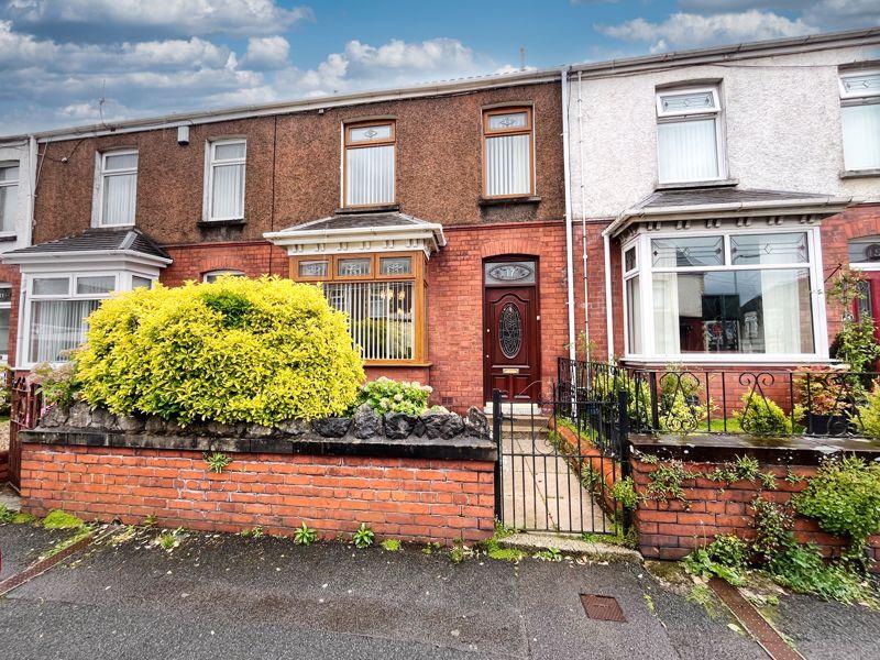Woodland Road, Neath, SA11 3AL 3 bed terraced house - £220,000