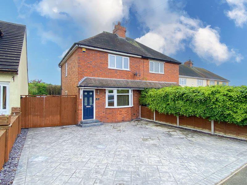 Withers Road, Wolverhampton 2 bed semi-detached house - £245,000