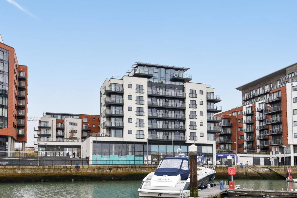 The Blake Building, Ocean Village... 2 bed apartment to rent - £1,450 ...