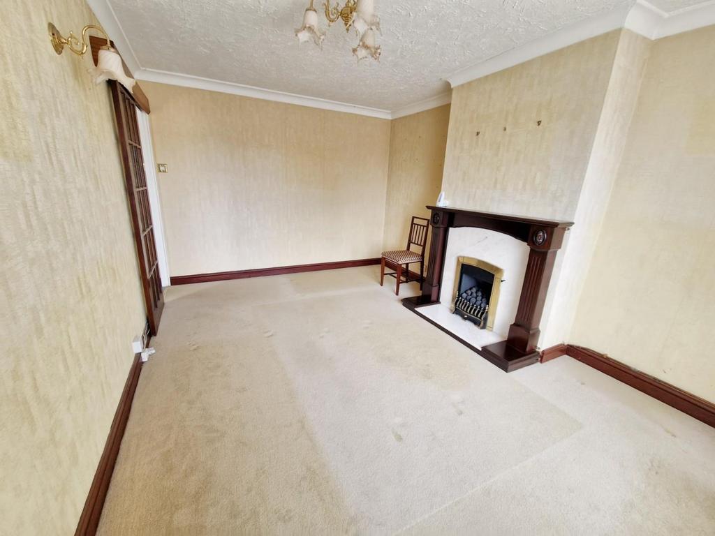 Heol Croesty, Pencoed, Bridgend 3 bed semi-detached bungalow for sale ...