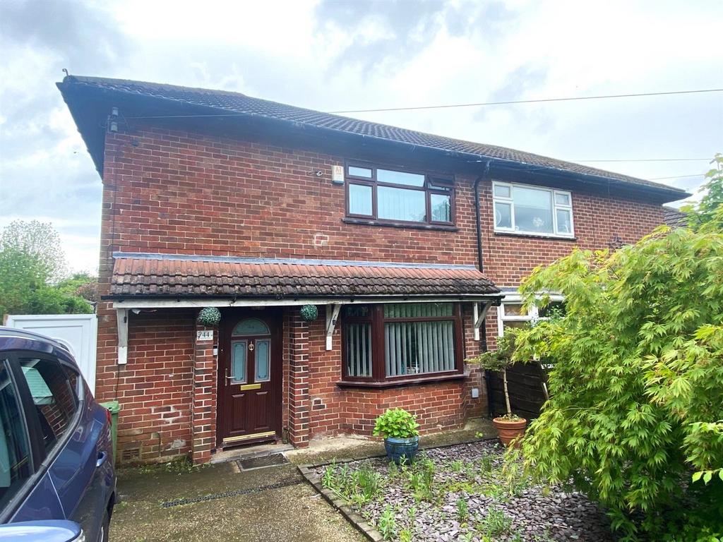 Besom Lane, Millbrook, Stalybridge SK15 3 bed semi-detached house - £ ...