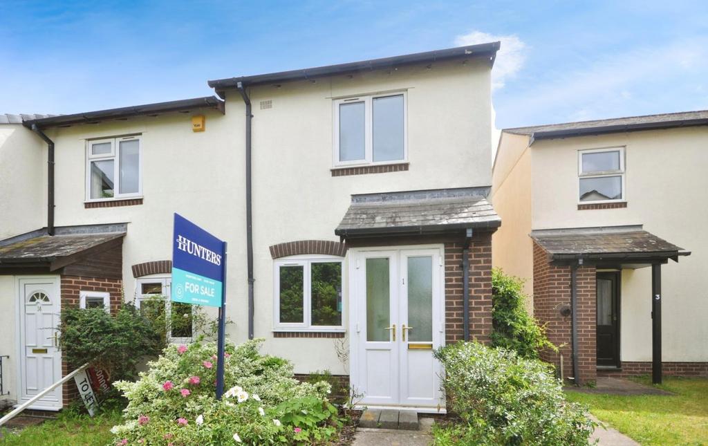 Kenbury Drive, Exeter 2 bed house - £180,000