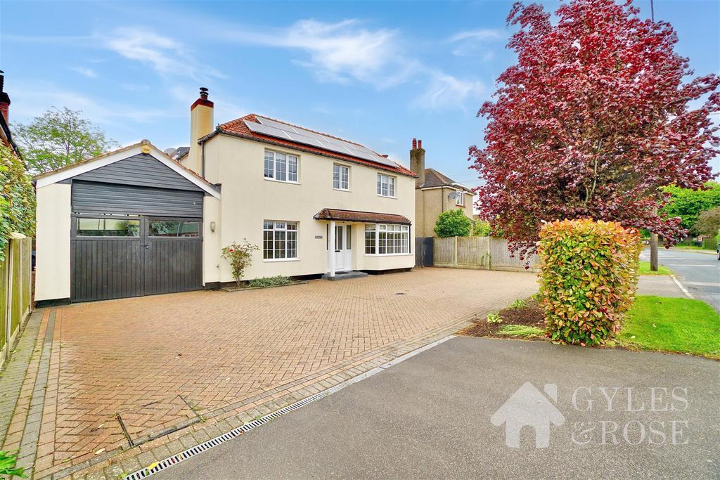 Church Road, Elmstead 4 bed detached house - £500,000