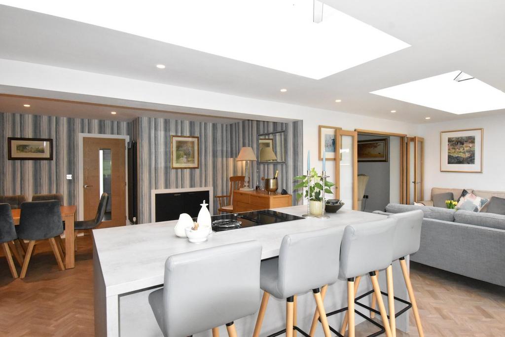 Bushley Green, Tewkesbury GL20 3 bed detached house for sale - £830,000
