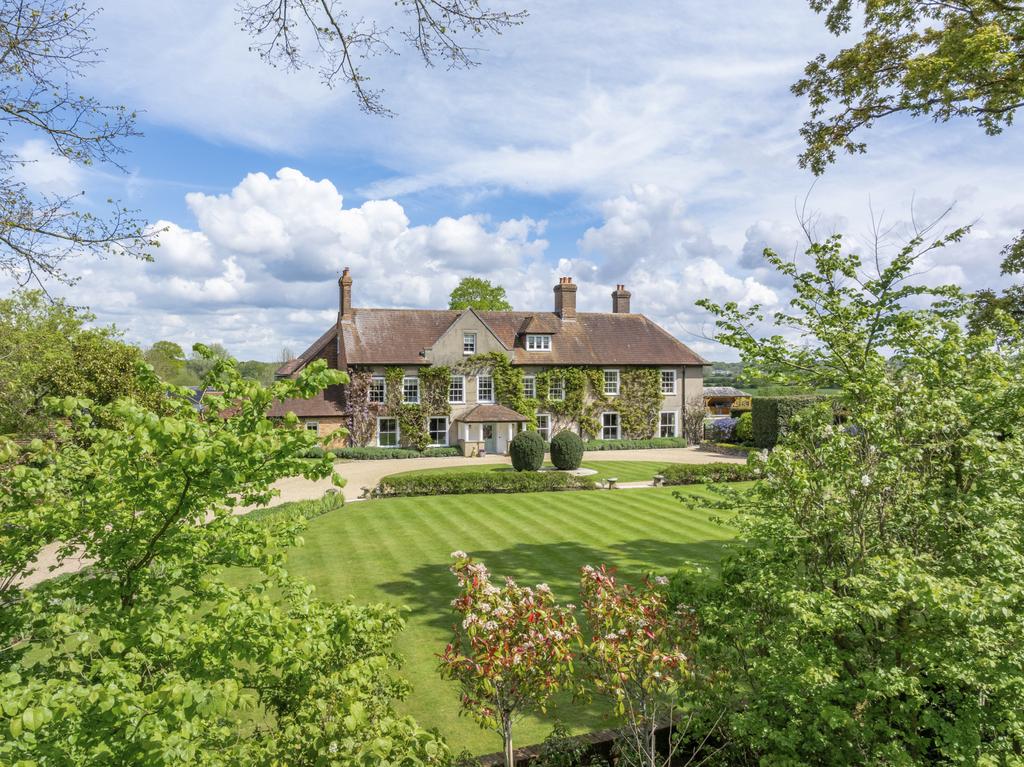 Knighton Lane, Wimborne, Dorset, BH21 8 bed equestrian property - £ ...