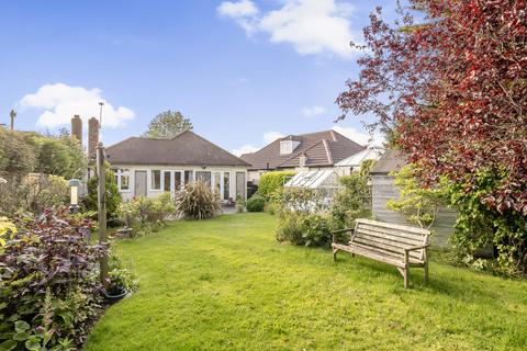 Houses for sale in Shepperton | OnTheMarket