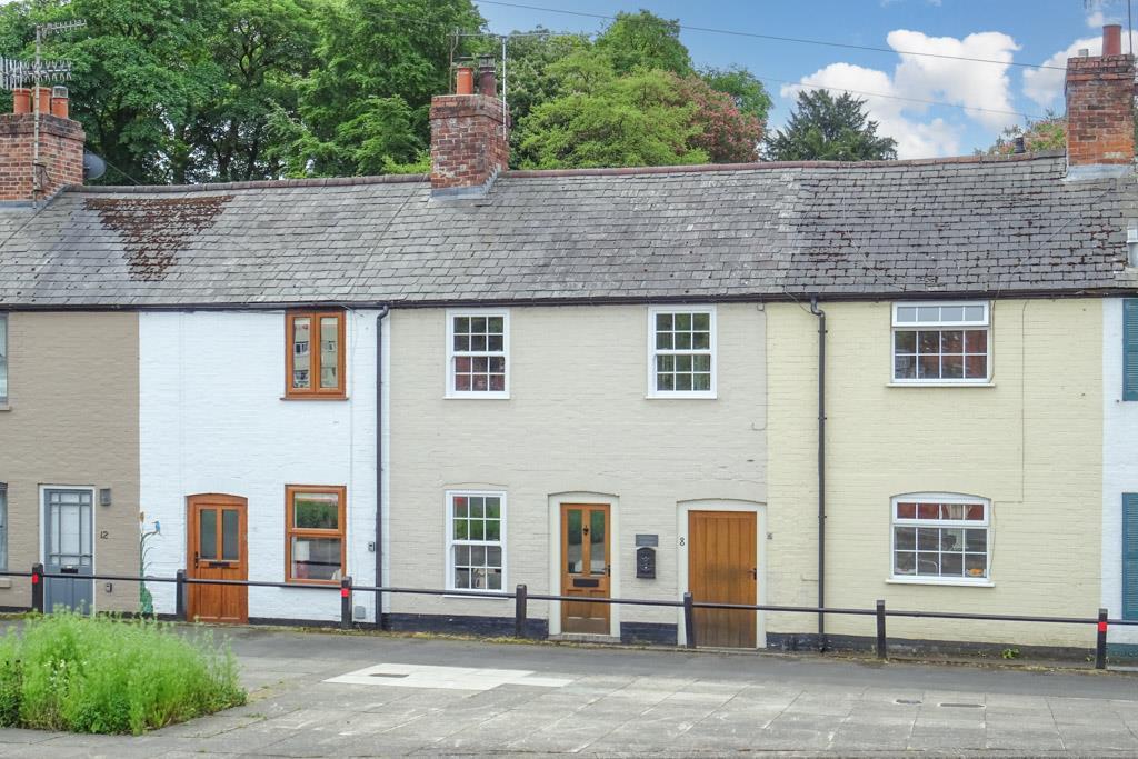 8 Temeside, Ludlow 2 bed terraced house - £190,000