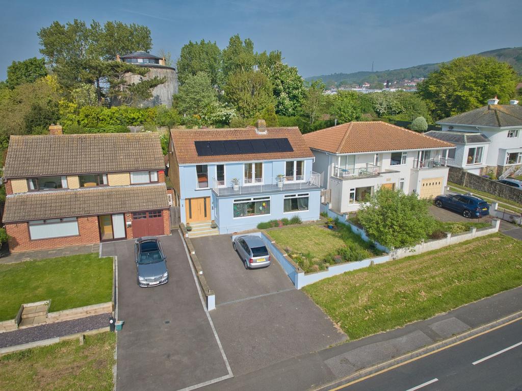 Wear Bay Road, Folkestone, CT19 5 bed detached house for sale - £850,000