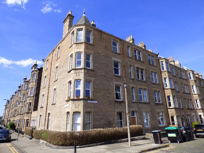 Merchiston Grove, Shandon, Edinburgh... 2 bed flat - £1,300 pcm (£300 pw)