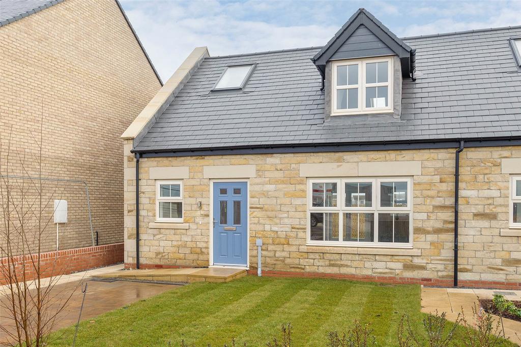 15 Coble Way, The Kilns, Beadnell, NE67 2 bed bungalow - £330,000