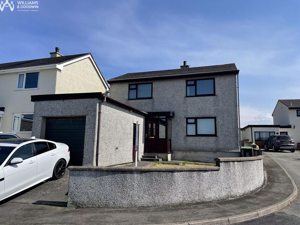 Glanrafon Bach, Llanfechell... 3 bed detached house for sale - £199,950