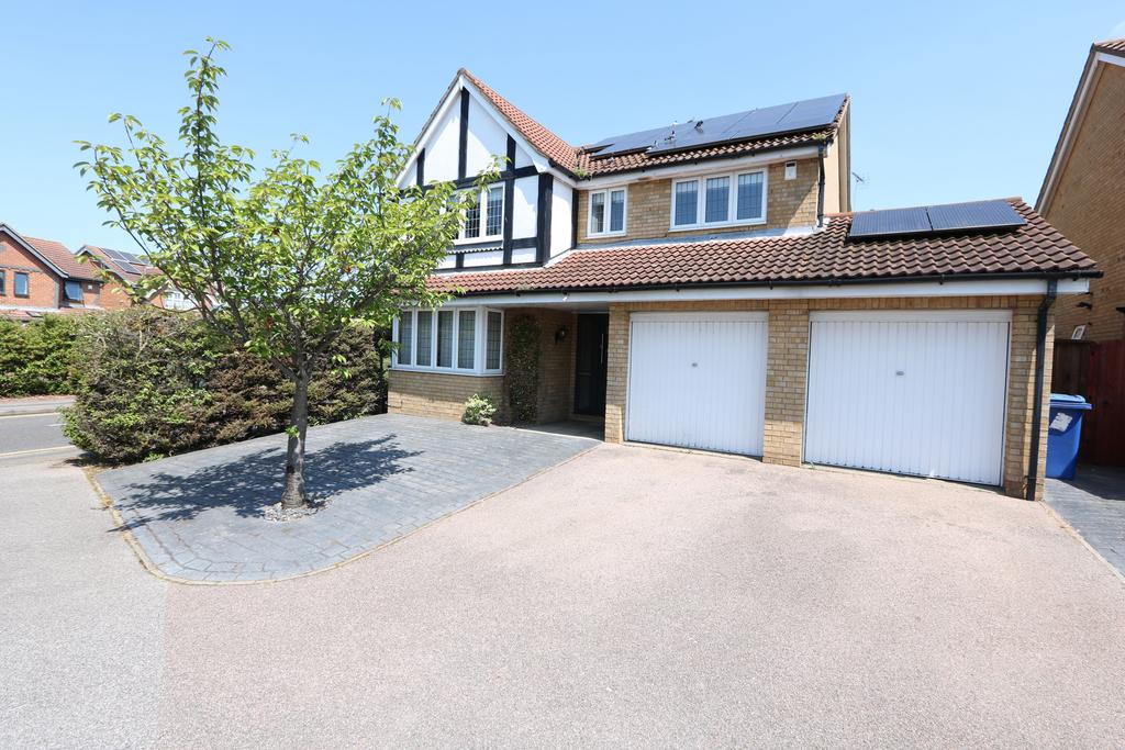 Bark Burr Road, Chafford Hundred 4 bed detached house - £615,000