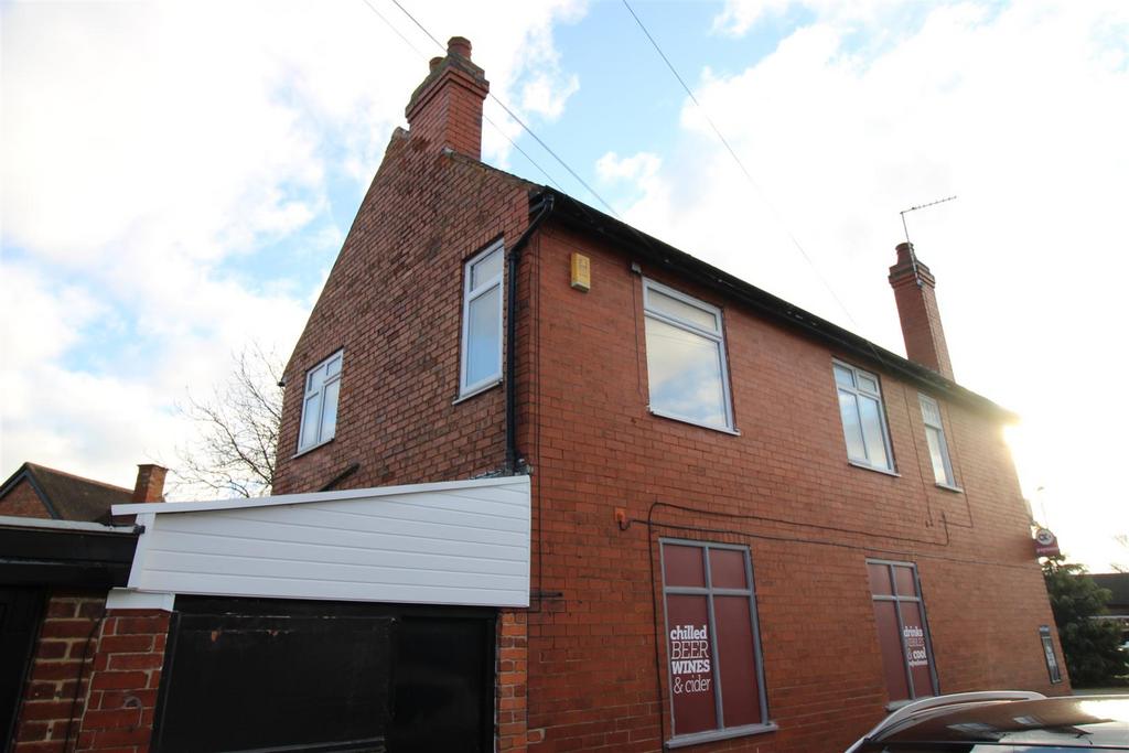 Burton Road, Derby DE23 2 bed apartment - £695 pcm (£160 pw)