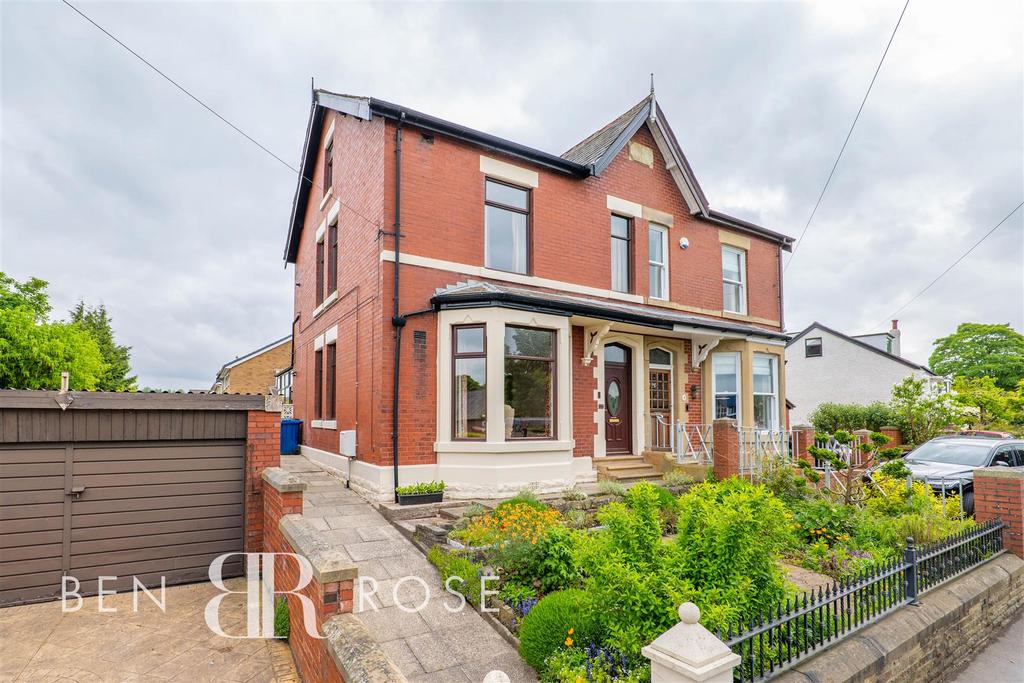 Livesey Branch Road, Blackburn 3 bed semi-detached house for sale - £ ...