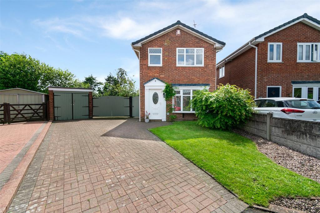 Whirley Close, Middlewich 3 bed detached house - £237,500