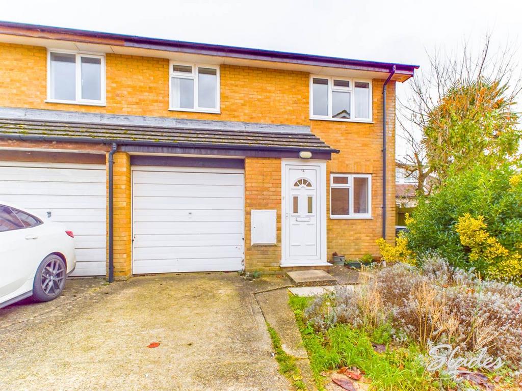 Sway Gardens Muscliff Bournemouth 3 Bed End Of Terrace House £1 650