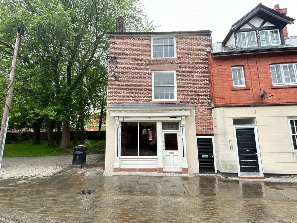 Church Street, Prescot Property to rent - £1,800 pcm (£415 pw)