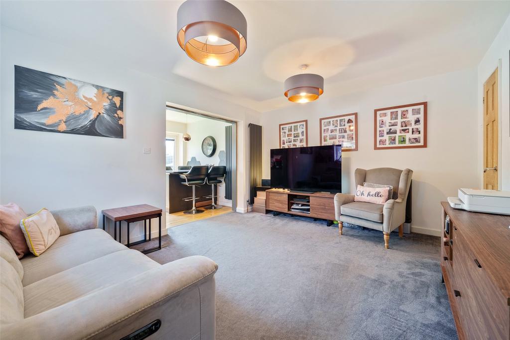 Kendrick Close, Berkshire RG40 2 bed end of terrace house for sale - £ ...