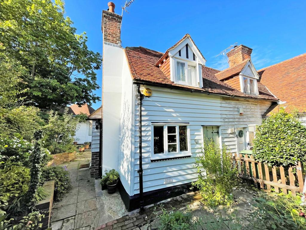 In A Tucked Away Location in Goudhurst 1 bed end of terrace house - £ ...