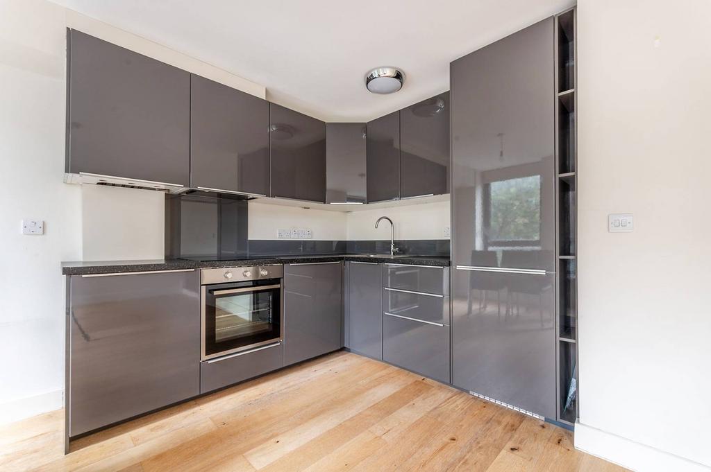 Cowthorpe Road, Nine Elms, London, SW8 1 bed flat to rent - £2,100 pcm ...