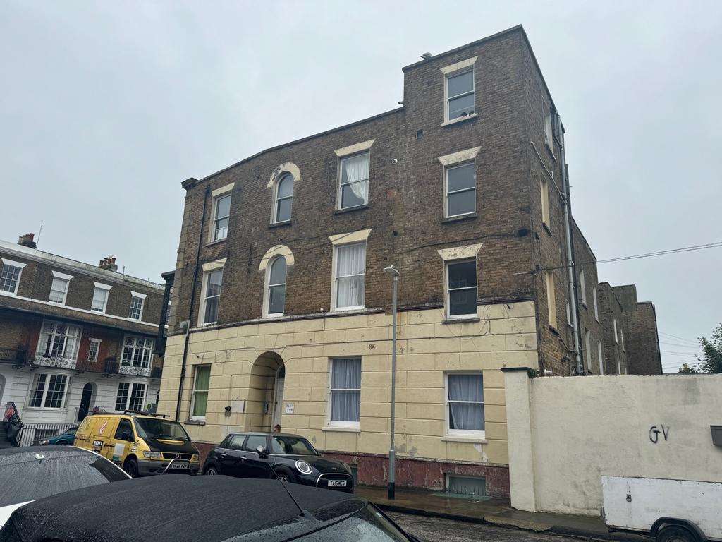 Augusta Road, Ramsgate CT11 8 bed block of apartments for sale - £725,000