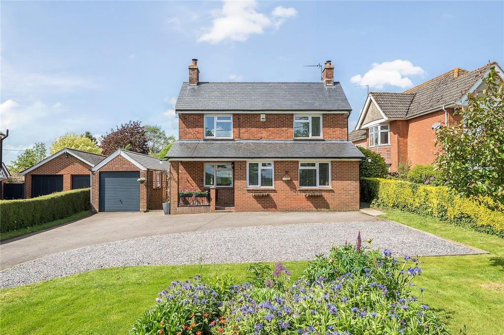Salisbury Road, Ower, Romsey... 4 bed detached house - £795,000
