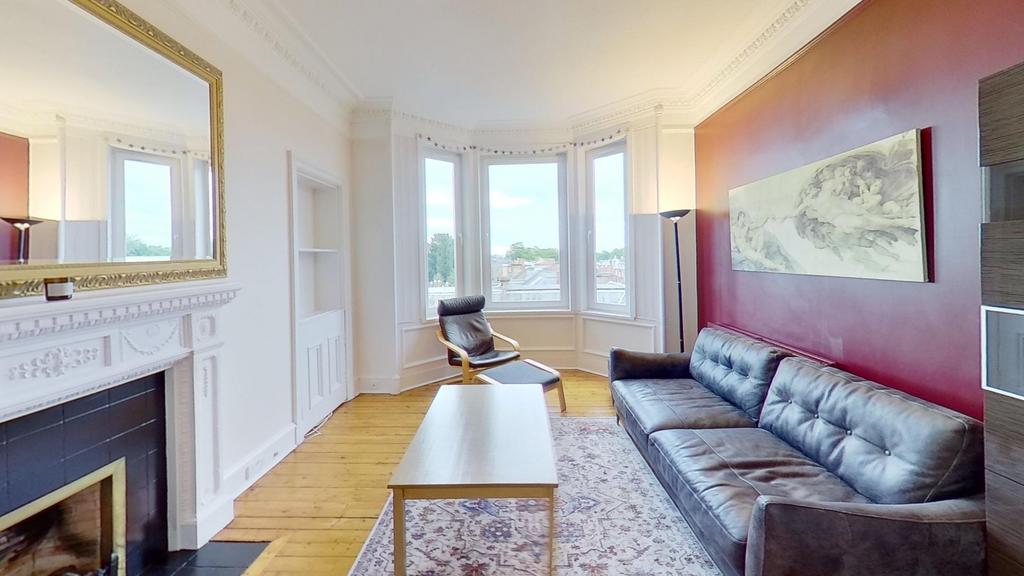 Darnell Road, Edinburgh, EH5 2 bed flat - £1,385 pcm (£320 pw)
