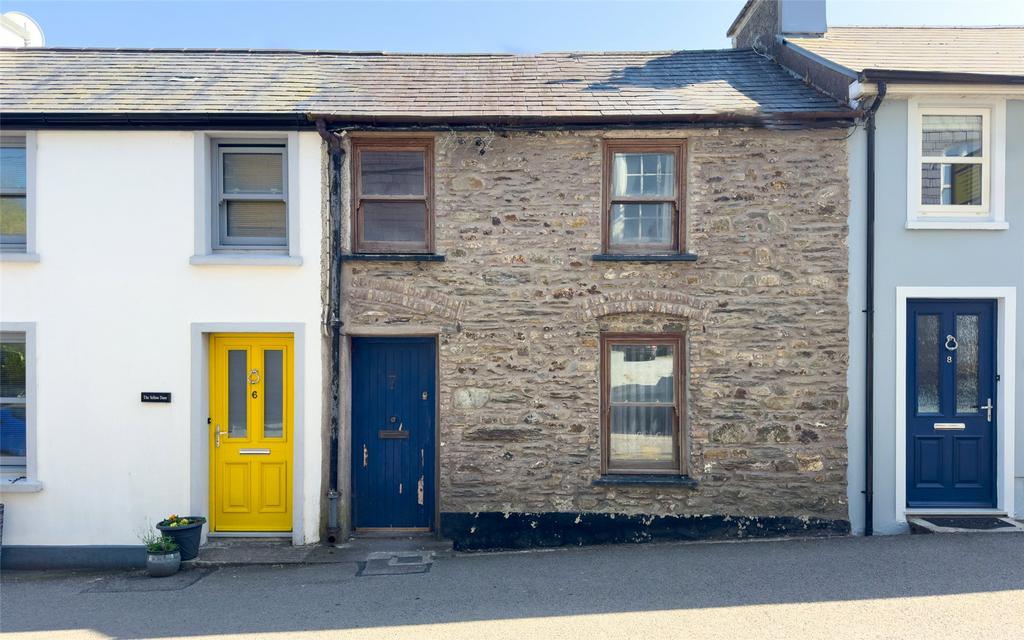 Friars Street, Kinsale, Co Cork 3 bed terraced house - £249,647* (€300,000)