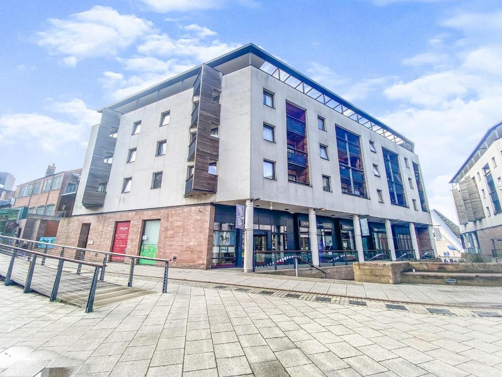 Priory Place, Coventry City Centre 3 bed apartment - £210,000