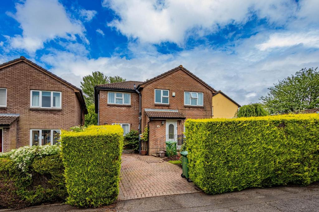 Garrick Drive, Cardiff CF14 5 bed detached house - £475,000