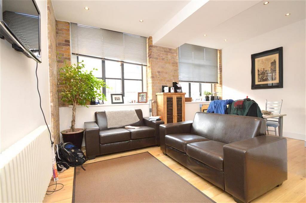 Thrawl Street, Spitalfields, E1 1 bed flat - £2,750 pcm (£635 pw)