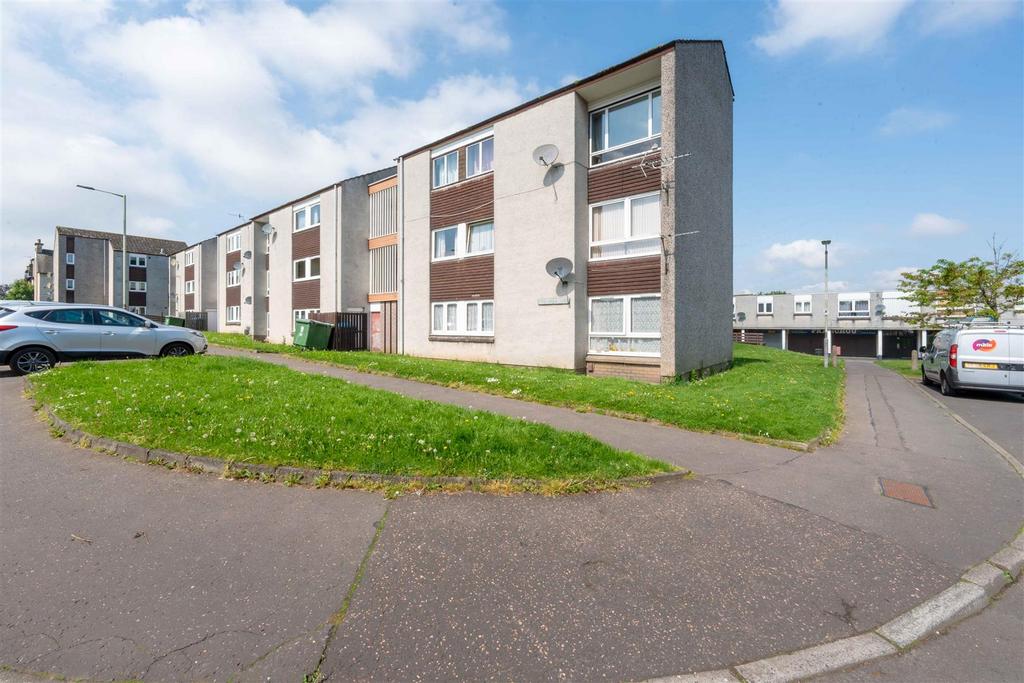 Tulloch Terrace, Perth 2 bed flat - £83,950