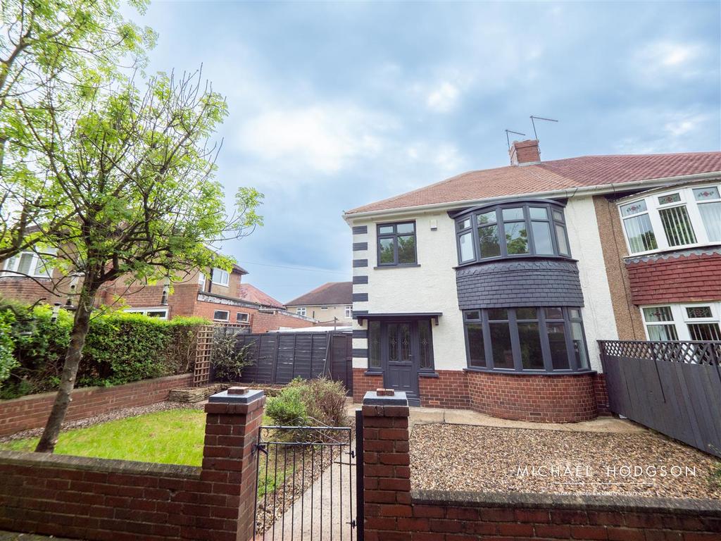 Glebe Drive, Seaham 3 bed semi-detached house for sale - £199,950