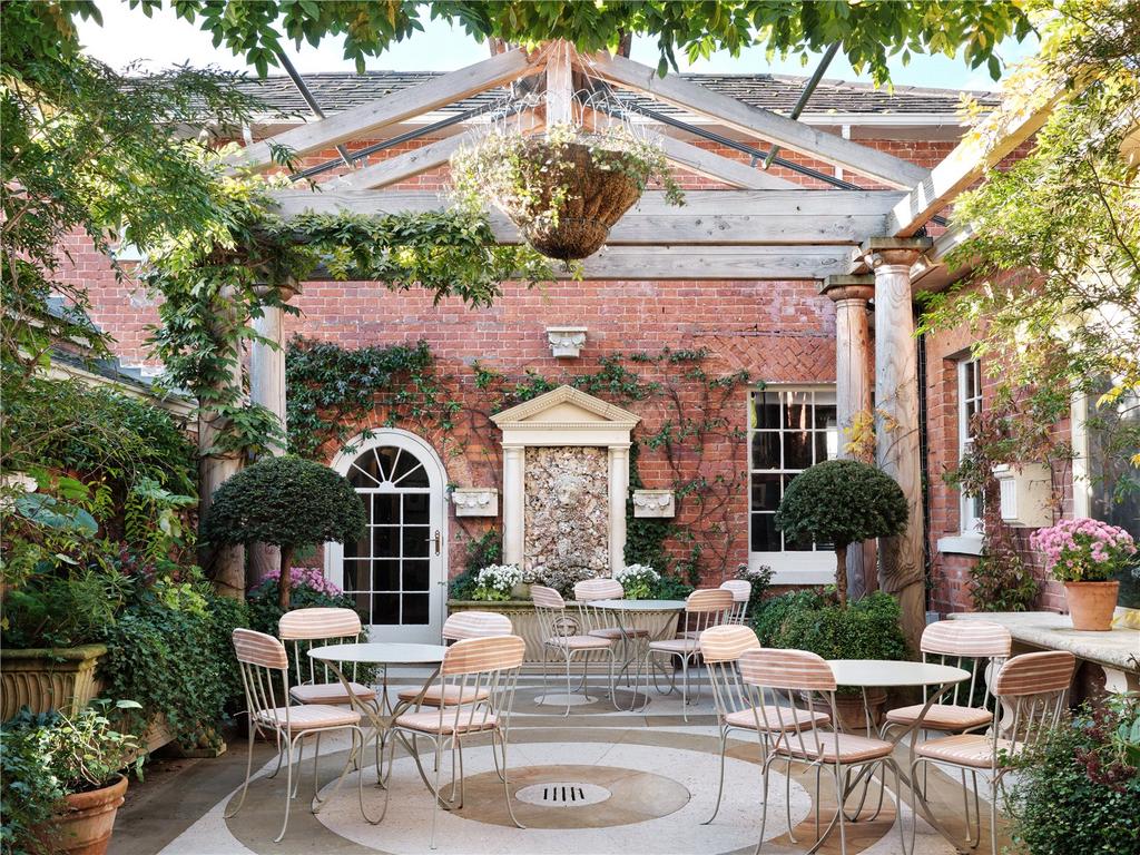 Chyknell Hall, Chyknell, Bridgnorth... 11 bed detached house - £10,500,000