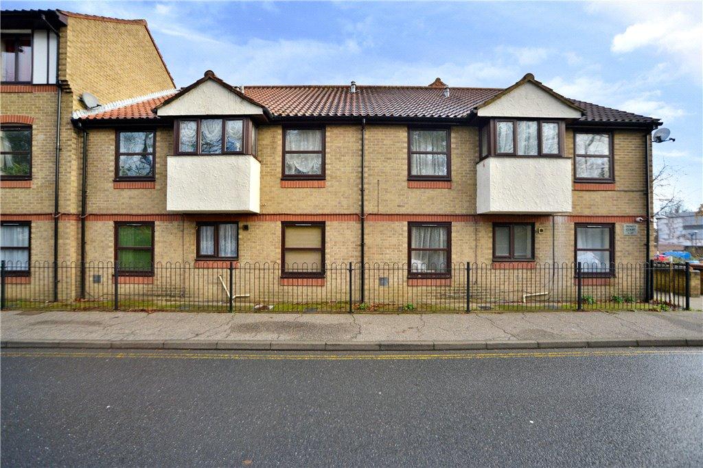Trinity Court, Halstead, Essex 1 bed apartment - £115,000
