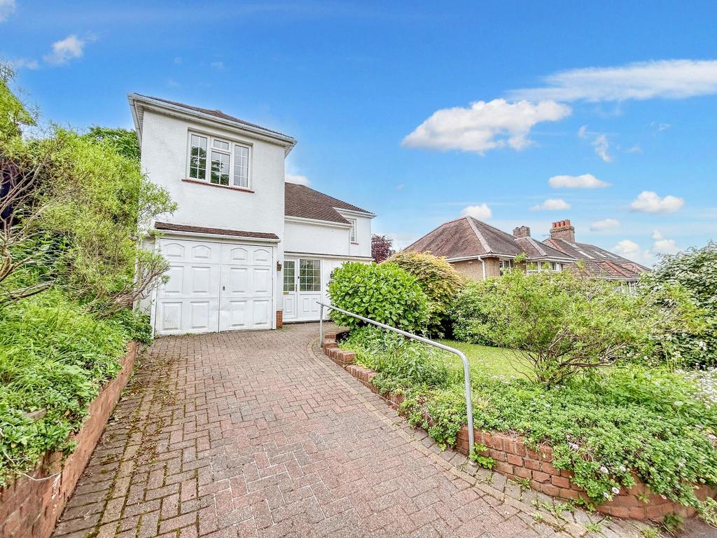 Clevedon Road, Newport, NP19 4 bed detached house - £325,000