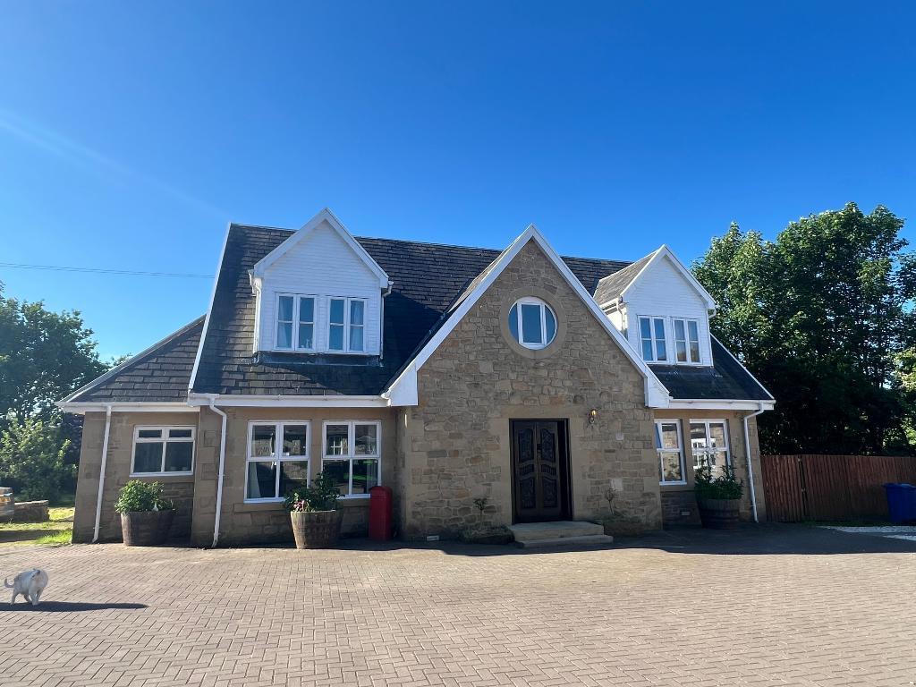 Balmore Road, Glasgow, G23 5HD 5 bed detached villa for sale - £585,000