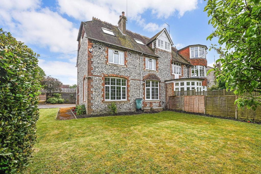 Jarvis Lane, Steyning, West Sussex... 5 bed semi-detached house for ...