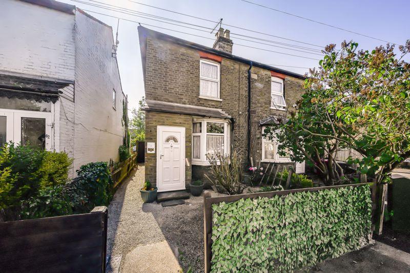 High Street, Langley SL3 2 bed semi-detached house - £380,000