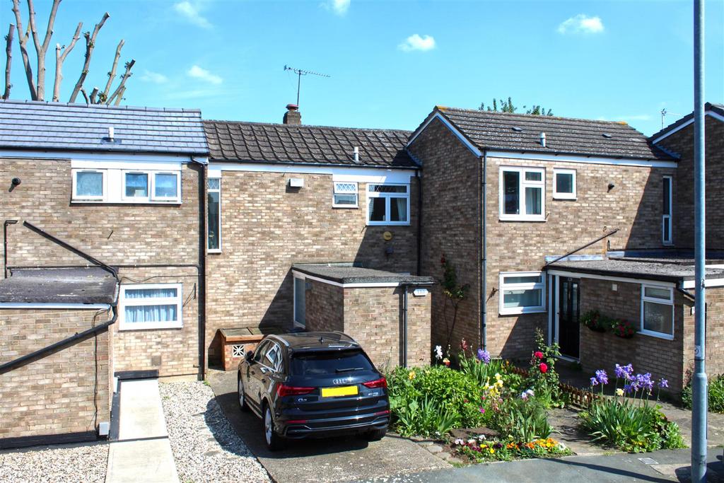 Longcroft Drive, Waltham Cross 3 bed house - £385,000