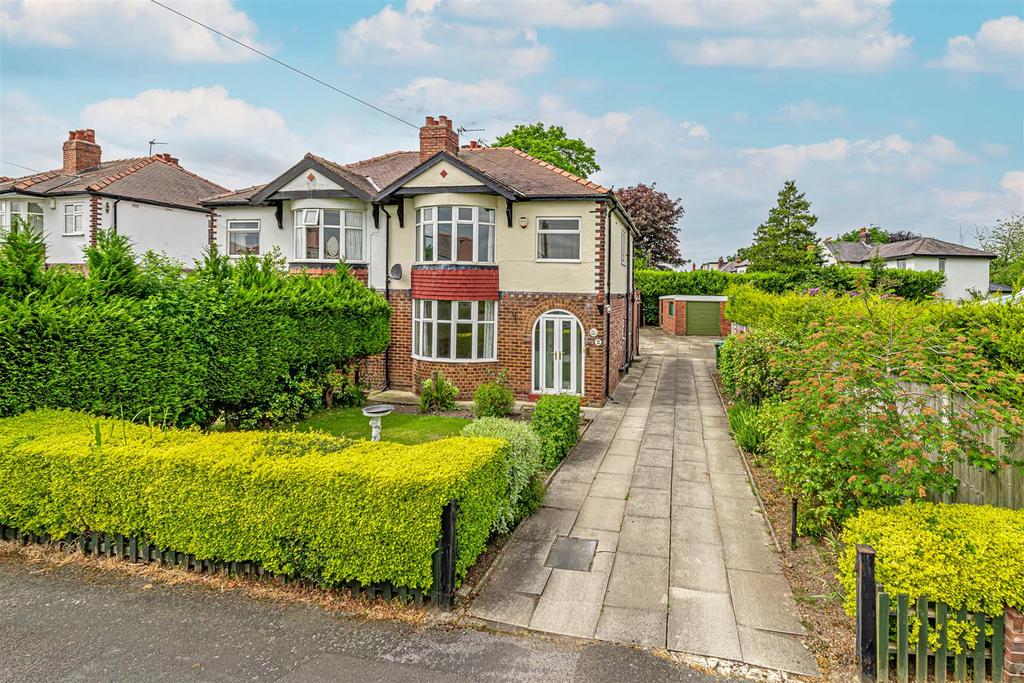 Acton Avenue, Appleton, Warrington 3 bed semi-detached house - £335,000